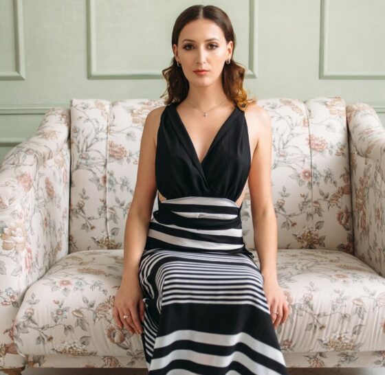 Discover the Elegance of Low V Neckline Dresses: Styles and Tips